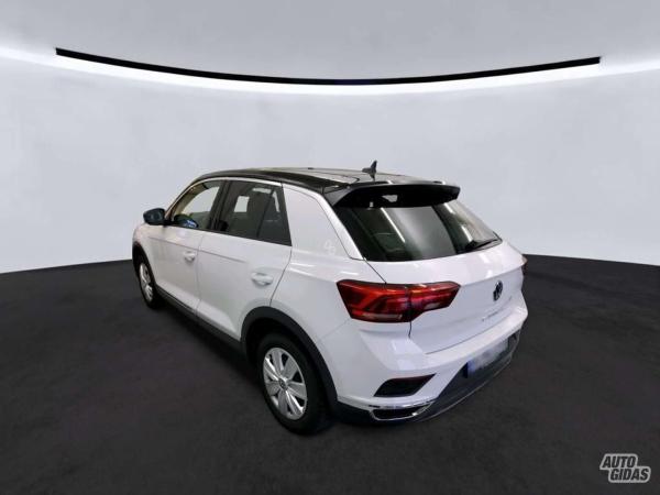 Balts Volkswagen T-Roc 2021 Kauņa, ar dzinēja tilpumu 1.50 L un nobraukumu 62 tūkst. km par 29008 €, foto 3 vietnē AUTOMOTO.COM.LV