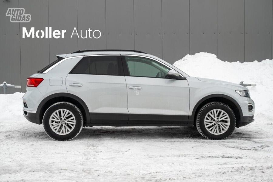 Balts Volkswagen T-Roc 2021 Viļņa, ar dzinēja tilpumu 1.50 L un nobraukumu 69 tūkst. km par 18500 €, foto 7 vietnē AUTOMOTO.COM.LV