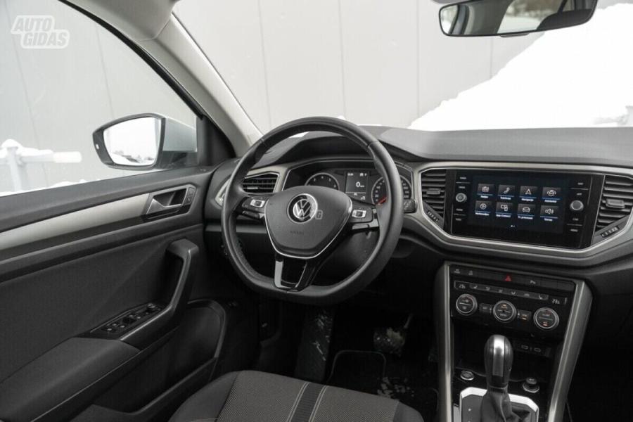 Balts Volkswagen T-Roc 2021 Viļņa, ar dzinēja tilpumu 1.50 L un nobraukumu 69 tūkst. km par 18500 €, foto 17 vietnē AUTOMOTO.COM.LV