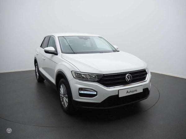 Balts Volkswagen T-Roc 2021 Viļņa, ar dzinēja tilpumu 1.00 L un nobraukumu 113 tūkst. km par 13400 €, foto 3 vietnē AUTOMOTO.COM.LV