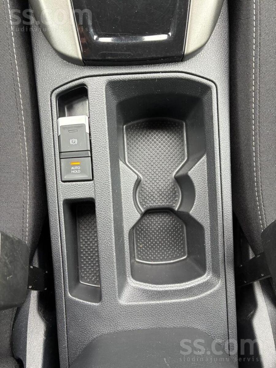 Balts Volkswagen T-Roc 2021 Rīga, ar dzinēja tilpumu 1.50 L un nobraukumu 229 tūkst. km par 11890 €, foto 7 vietnē AUTOMOTO.COM.LV