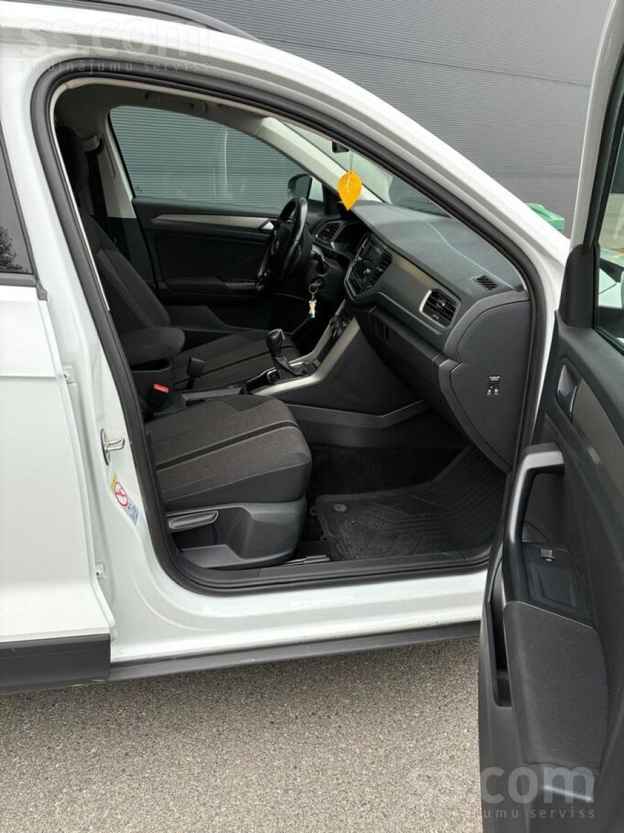 Balts Volkswagen T-Roc 2021 Rīga, ar dzinēja tilpumu 1.50 L un nobraukumu 229 tūkst. km par 11890 €, foto 17 vietnē AUTOMOTO.COM.LV