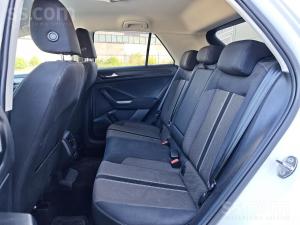 White Volkswagen T-Roc 2021 in Liepaja, with an engine capacity of 1.50 L and mileage of 73 thousand km for 19900 €, photo 12 on AUTOMOTO.COM.LV