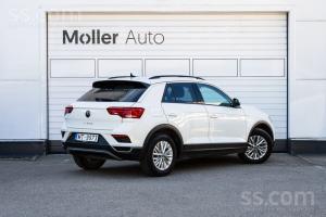 Balts Volkswagen T-Roc 2021 Rīga, ar dzinēja tilpumu 1.50 L un nobraukumu 51 tūkst. km par 19950 €, foto 4 vietnē AUTOMOTO.COM.LV