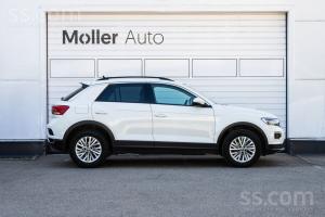 Balts Volkswagen T-Roc 2021 Rīga, ar dzinēja tilpumu 1.50 L un nobraukumu 51 tūkst. km par 19950 €, foto 6 vietnē AUTOMOTO.COM.LV