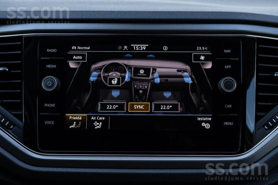 Balts Volkswagen T-Roc 2021 Rīga, ar dzinēja tilpumu 1.50 L un nobraukumu 51 tūkst. km par 19950 €, foto 13 vietnē AUTOMOTO.COM.LV