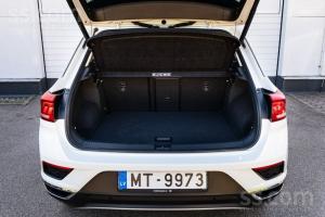 Balts Volkswagen T-Roc 2021 Rīga, ar dzinēja tilpumu 1.50 L un nobraukumu 51 tūkst. km par 19950 €, foto 18 vietnē AUTOMOTO.COM.LV