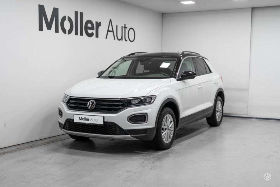 Balts Volkswagen T-Roc 2021 Viļņa, ar dzinēja tilpumu 1.50 L un nobraukumu 70 tūkst. km par 19900 €, foto 1 vietnē AUTOMOTO.COM.LV