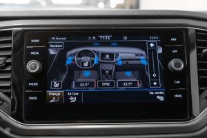 Balts Volkswagen T-Roc 2021 Viļņa, ar dzinēja tilpumu 1.50 L un nobraukumu 70 tūkst. km par 19900 €, foto 20 vietnē AUTOMOTO.COM.LV