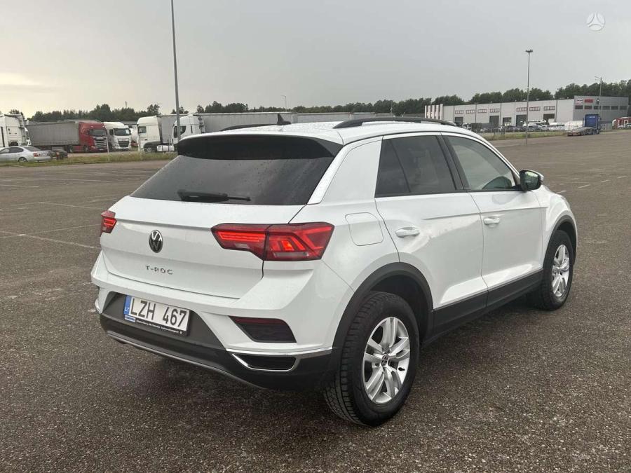 Balts Volkswagen T-Roc 2021 Viļņa, ar dzinēja tilpumu 1.50 L un nobraukumu 169 tūkst. km par 18000 €, foto 11 vietnē AUTOMOTO.COM.LV