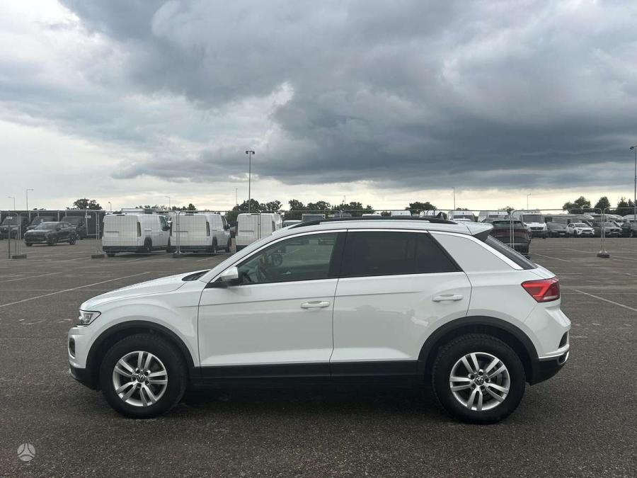 Balts Volkswagen T-Roc 2021 Viļņa, ar dzinēja tilpumu 1.50 L un nobraukumu 169 tūkst. km par 18000 €, foto 12 vietnē AUTOMOTO.COM.LV