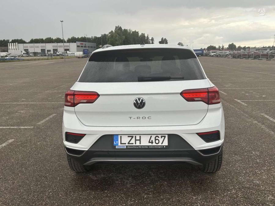 Balts Volkswagen T-Roc 2021 Viļņa, ar dzinēja tilpumu 1.50 L un nobraukumu 169 tūkst. km par 18000 €, foto 16 vietnē AUTOMOTO.COM.LV