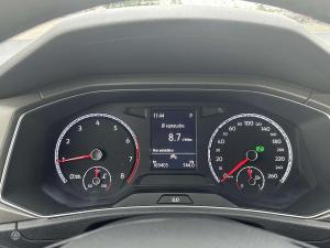 Balts Volkswagen T-Roc 2021 Viļņa, ar dzinēja tilpumu 1.50 L un nobraukumu 169 tūkst. km par 18000 €, foto 27 vietnē AUTOMOTO.COM.LV