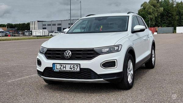 Balts Volkswagen T-Roc 2021 Viļņa, ar dzinēja tilpumu 1.50 L un nobraukumu 170 tūkst. km par 17800 €, foto 3 vietnē AUTOMOTO.COM.LV