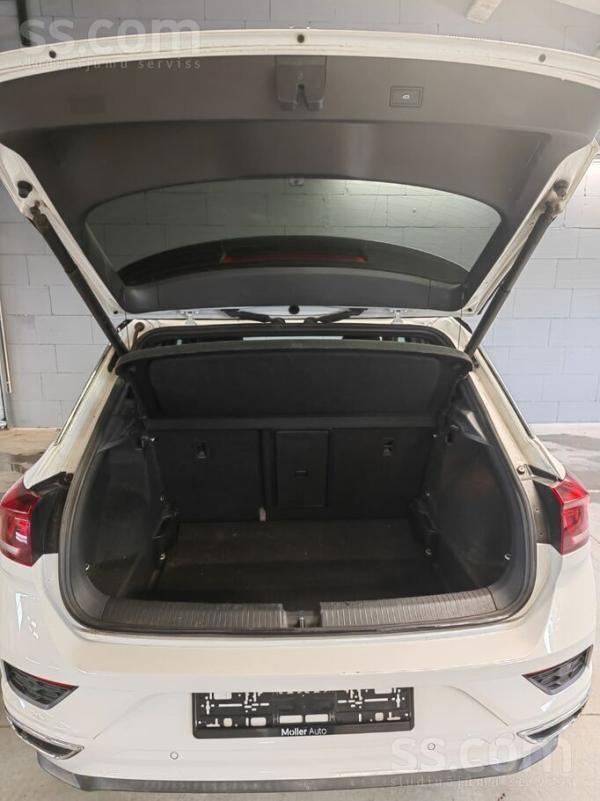 Balts Volkswagen T-Roc 2021 Jūrmala, ar dzinēja tilpumu 2.00 L un nobraukumu 218 tūkst. km par 15750 €, foto 8 vietnē AUTOMOTO.COM.LV