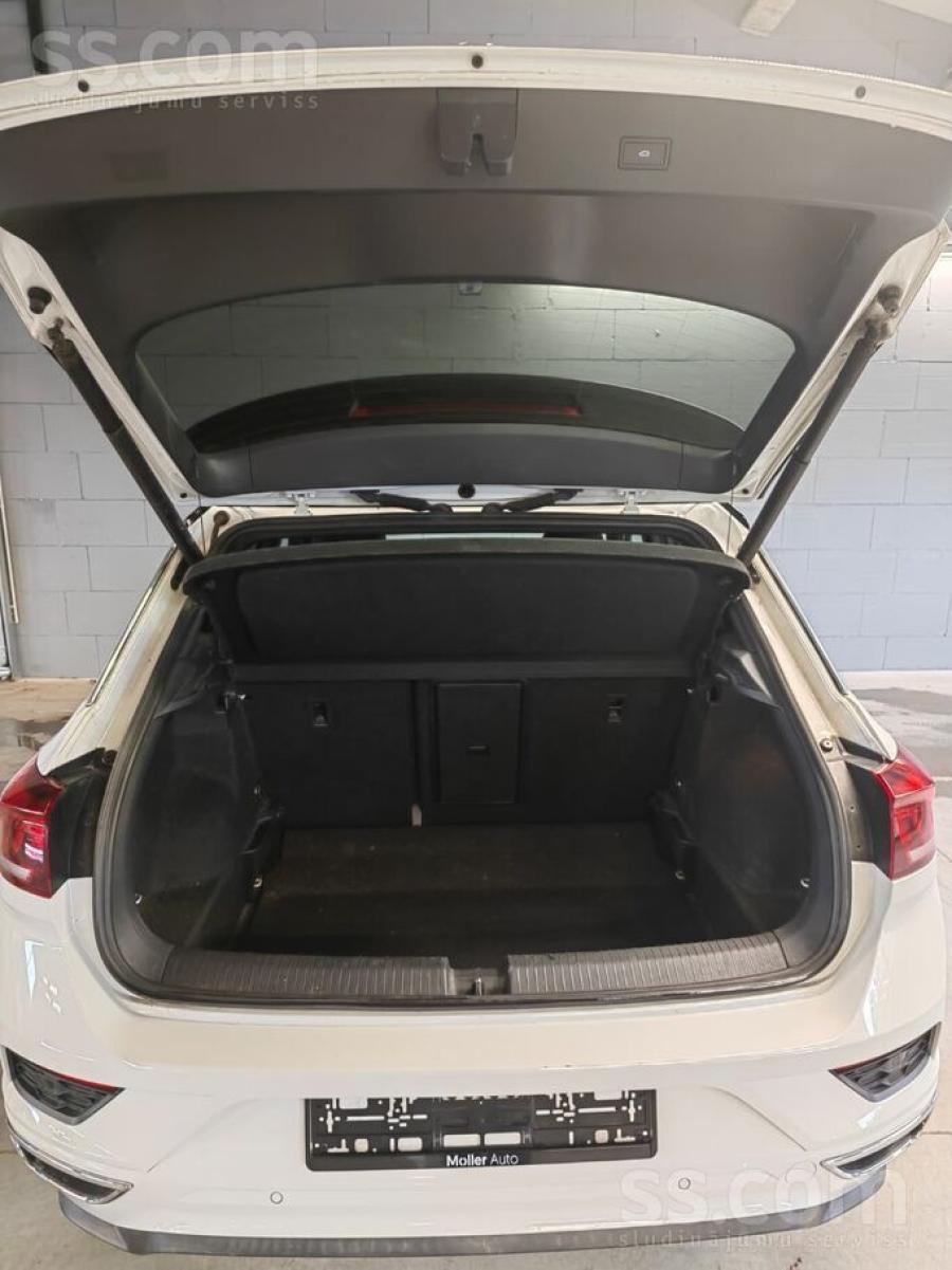 Balts Volkswagen T-Roc 2021 Jūrmala, ar dzinēja tilpumu 2.00 L un nobraukumu 218 tūkst. km par 15750 €, foto 9 vietnē AUTOMOTO.COM.LV
