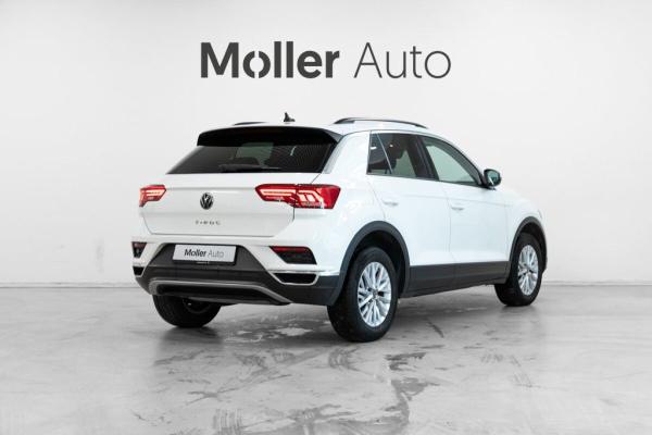 Фольксваген Ти-Рок 2021 в Вильнюс на AUTOMOTO.COM.LV Белый Фольксваген Ти-Рок 2021 в Вильнюс, объемом двигателя 1.50 л и пробегом 96 тыс. км за 18900 €, фото 4 на AUTOMOTO.COM.LV