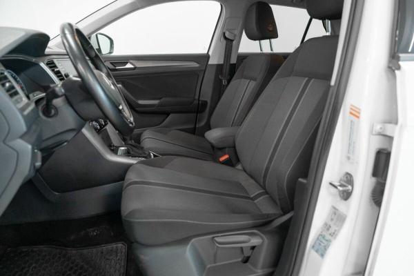 Фольксваген Ти-Рок 2021 в Вильнюс на AUTOMOTO.COM.LV Белый Фольксваген Ти-Рок 2021 в Вильнюс, объемом двигателя 1.50 л и пробегом 96 тыс. км за 18900 €, фото 8 на AUTOMOTO.COM.LV