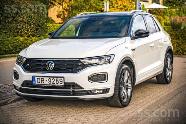 Balts Volkswagen T-Roc 2021 Rīga, ar dzinēja tilpumu 2.00 L un nobraukumu 218 tūkst. km par 15990 €, foto 1 vietnē AUTOMOTO.COM.LV