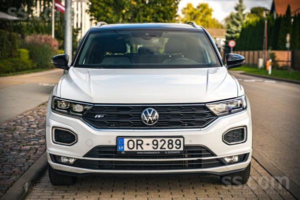 Balts Volkswagen T-Roc 2021 Rīga, ar dzinēja tilpumu 2.00 L un nobraukumu 218 tūkst. km par 15990 €, foto 3 vietnē AUTOMOTO.COM.LV
