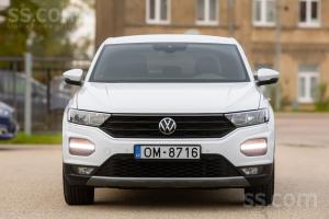 Белый Фольксваген Ти-Рок 2021 в Рига, объемом двигателя 2.00 л и пробегом 189 тыс. км за 15250 €, фото 6 на AUTOMOTO.COM.LV