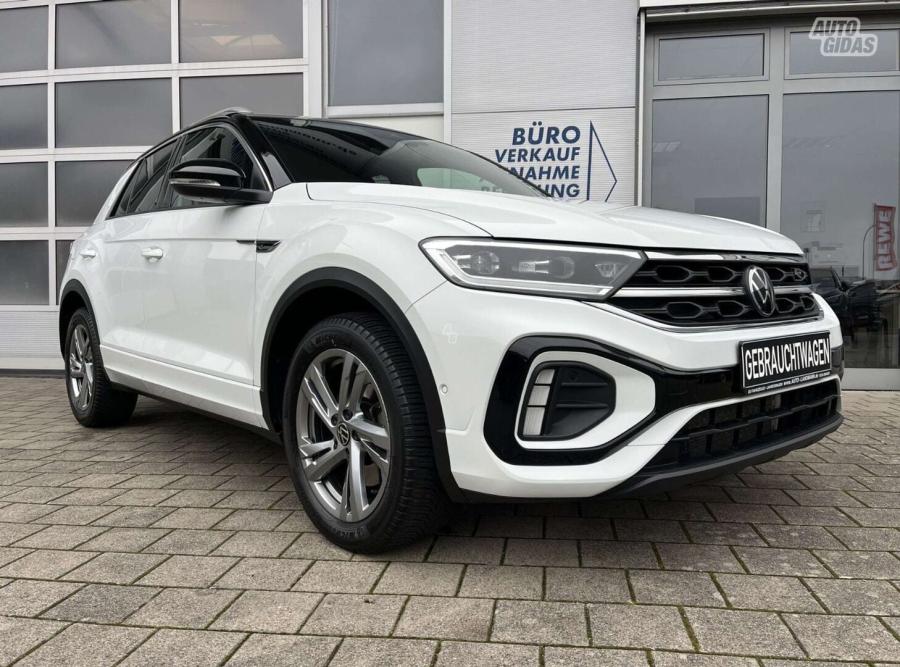 Balts Volkswagen T-Roc 2022 Kauņa, ar dzinēja tilpumu 2.00 L un nobraukumu 29 tūkst. km par 31351 €, foto 2 vietnē AUTOMOTO.COM.LV
