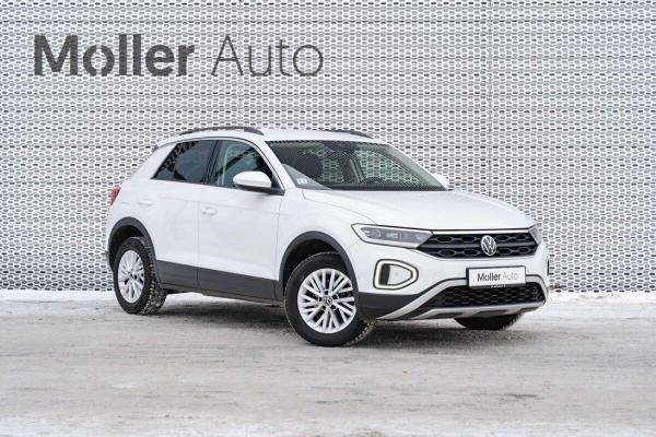 White Volkswagen T-Roc 2022 in Marupe, with an engine capacity of 1.50 L and mileage of 49 thousand km for 24000 €, photo 2 on AUTOMOTO.COM.LV