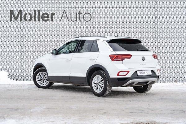 White Volkswagen T-Roc 2022 in Marupe, with an engine capacity of 1.50 L and mileage of 49 thousand km for 24000 €, photo 3 on AUTOMOTO.COM.LV