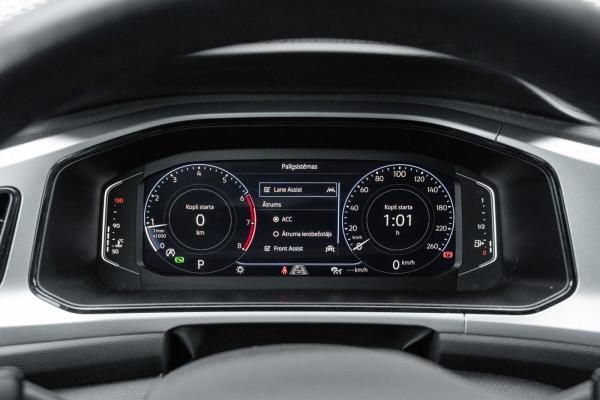 Balts Volkswagen T-Roc 2022 Mārupe, ar dzinēja tilpumu 1.50 L un nobraukumu 49 tūkst. km par 24000 €, foto 11 vietnē AUTOMOTO.COM.LV