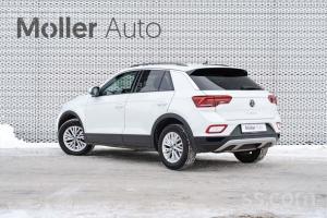 White Volkswagen T-Roc 2022 in Riga, with an engine capacity of 1.50 L and mileage of 49 thousand km for 23900 €, photo 3 on AUTOMOTO.COM.LV