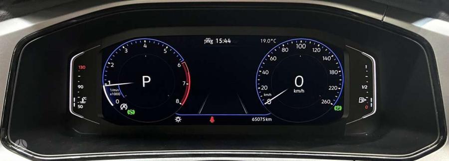 Balts Volkswagen T-Roc 2022 Kauņa, ar dzinēja tilpumu 1.50 L un nobraukumu 65 tūkst. km par 20800 €, foto 7 vietnē AUTOMOTO.COM.LV