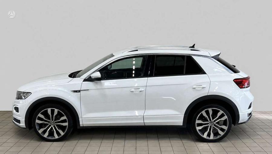 White Volkswagen T-Roc 2022 in Kaunas, with an engine capacity of 1.98 L and mileage of 115 thousand km for 21900 €, photo 3 on AUTOMOTO.COM.LV