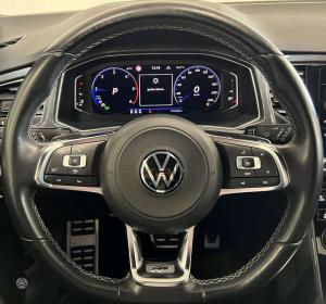 White Volkswagen T-Roc 2022 in Kaunas, with an engine capacity of 1.98 L and mileage of 115 thousand km for 21900 €, photo 7 on AUTOMOTO.COM.LV
