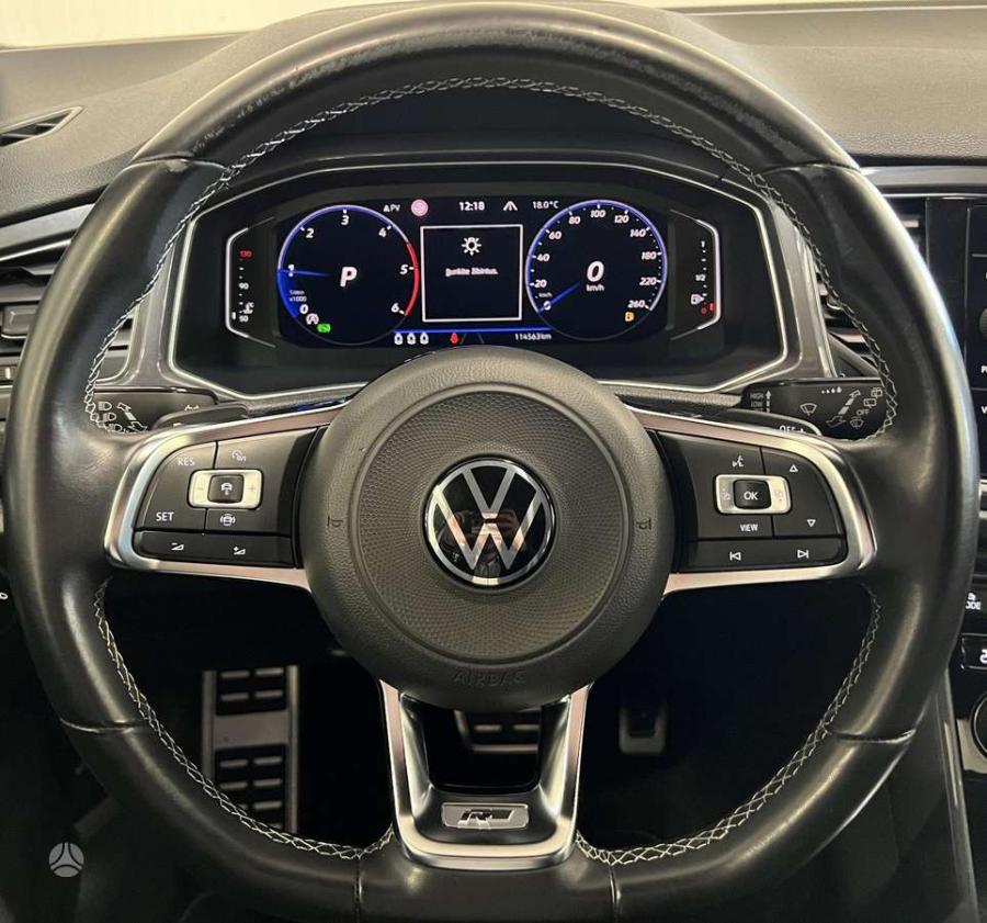 White Volkswagen T-Roc 2022 in Kaunas, with an engine capacity of 1.98 L and mileage of 115 thousand km for 21900 €, photo 7 on AUTOMOTO.COM.LV