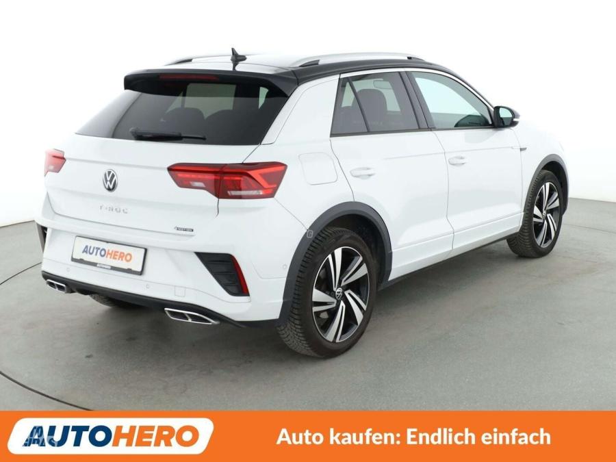 White Volkswagen T-Roc 2023 in Kaunas, with an engine capacity of 2.00 L and mileage of 15 thousand km for 32525 €, photo 6 on AUTOMOTO.COM.LV
