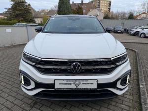 White Volkswagen T-Roc 2023 in Kaunas, with an engine capacity of 1.00 L and mileage of 58 thousand km for 24629 €, photo  on AUTOMOTO.COM.LV