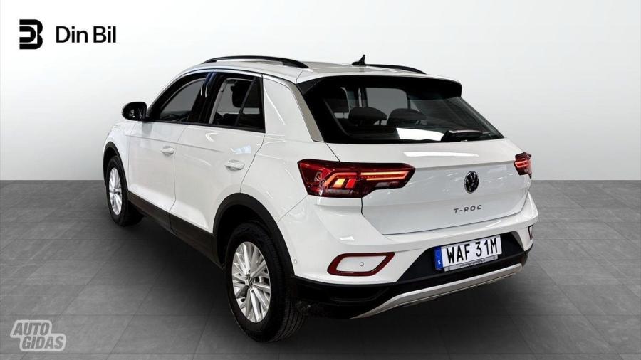 White Volkswagen T-Roc 2023 in Kaunas, with an engine capacity of 0.00 L and mileage of 75 thousand km for 22644 €, photo 3 on AUTOMOTO.COM.LV