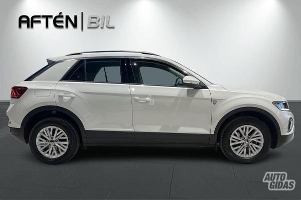 White Volkswagen T-Roc 2023 in Kaunas, with an engine capacity of 0.00 L and mileage of 21 thousand km for 23322 €, photo 7 on AUTOMOTO.COM.LV