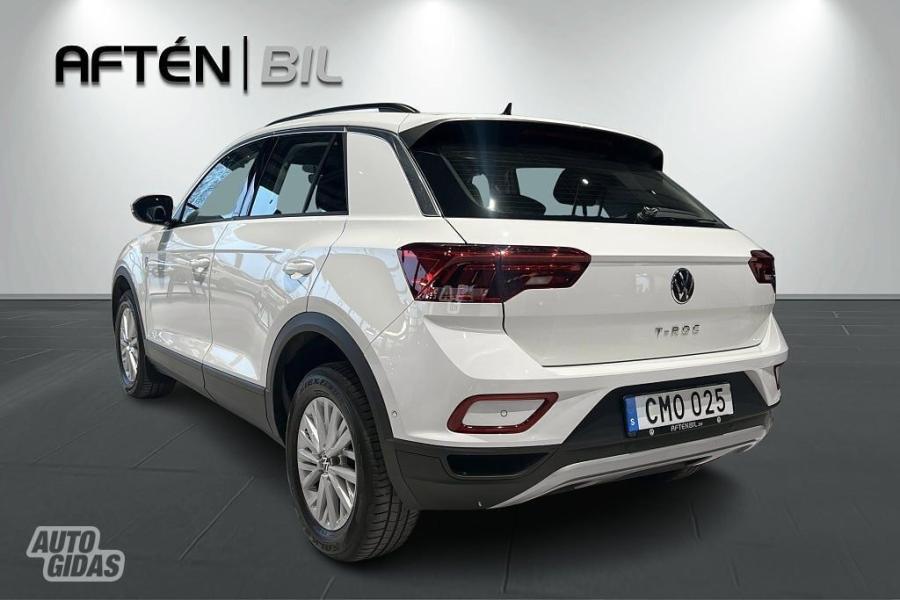White Volkswagen T-Roc 2023 in Kaunas, with an engine capacity of 0.00 L and mileage of 21 thousand km for 23322 €, photo 8 on AUTOMOTO.COM.LV