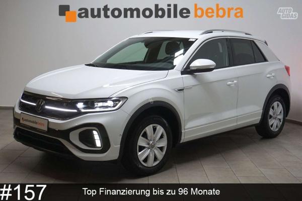 Balts Volkswagen T-Roc 2023 Kauņa, ar dzinēja tilpumu 2.00 L un nobraukumu 42 tūkst. km par 30939 €, foto 1 vietnē AUTOMOTO.COM.LV