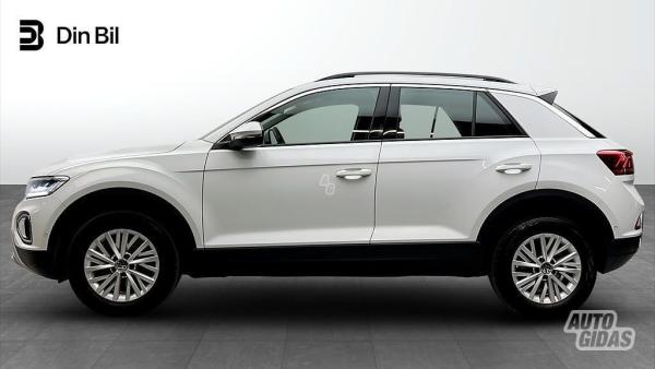 White Volkswagen T-Roc 2023 in Kaunas, with an engine capacity of 0.00 L and mileage of 35 thousand km for 28324 €, photo 2 on AUTOMOTO.COM.LV