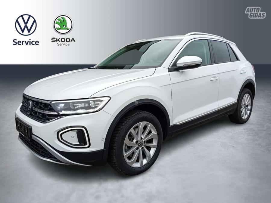 Balts Volkswagen T-Roc 2023 Kauņa, ar dzinēja tilpumu 2.00 L un nobraukumu 52 tūkst. km par 27951 €, foto 1 vietnē AUTOMOTO.COM.LV