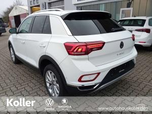 Balts Volkswagen T-Roc 2023 Kauņa, ar dzinēja tilpumu 2.00 L un nobraukumu 52 tūkst. km par 27951 €, foto 6 vietnē AUTOMOTO.COM.LV