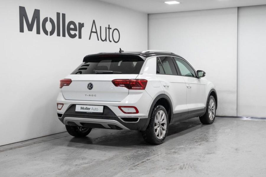 Balts Volkswagen T-Roc 2023 Viļņa, ar dzinēja tilpumu 1.50 L un nobraukumu 61 tūkst. km par 25900 €, foto 3 vietnē AUTOMOTO.COM.LV