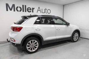 Balts Volkswagen T-Roc 2023 Viļņa, ar dzinēja tilpumu 1.50 L un nobraukumu 64 tūkst. km par 25900 €, foto 3 vietnē AUTOMOTO.COM.LV