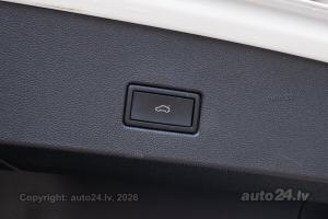 White Volkswagen T-Roc 2023 in Riga, with an engine capacity of 1.50 L and mileage of 48 thousand km for 26593 €, photo 17 on AUTOMOTO.COM.LV