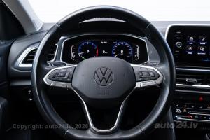 White Volkswagen T-Roc 2023 in Riga, with an engine capacity of 1.50 L and mileage of 48 thousand km for 26593 €, photo 21 on AUTOMOTO.COM.LV