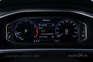 White Volkswagen T-Roc 2023 in Riga, with an engine capacity of 1.50 L and mileage of 48 thousand km for 26593 €, photo 22 on AUTOMOTO.COM.LV