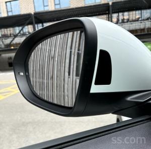 Balts Volkswagen T-Roc 2023 Rīga, ar dzinēja tilpumu 1.50 L un nobraukumu 41 tūkst. km par 21900 €, foto 8 vietnē AUTOMOTO.COM.LV