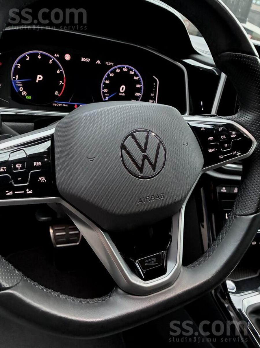 Balts Volkswagen T-Roc 2023 Rīga, ar dzinēja tilpumu 1.50 L un nobraukumu 41 tūkst. km par 21900 €, foto 18 vietnē AUTOMOTO.COM.LV